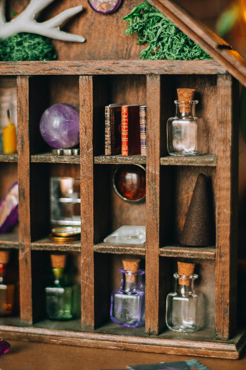 Alchemy Symbolism in Tarot Cards: What You Need to Know